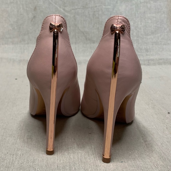 Ted Baker London | Shoes | Ted Baker London Melisandre Leather Pump ...